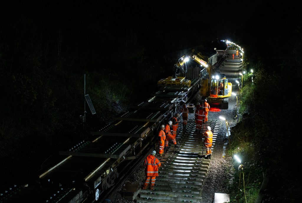 Network Rail sets out its £44bn CP7 plans that focus on passengers and ...