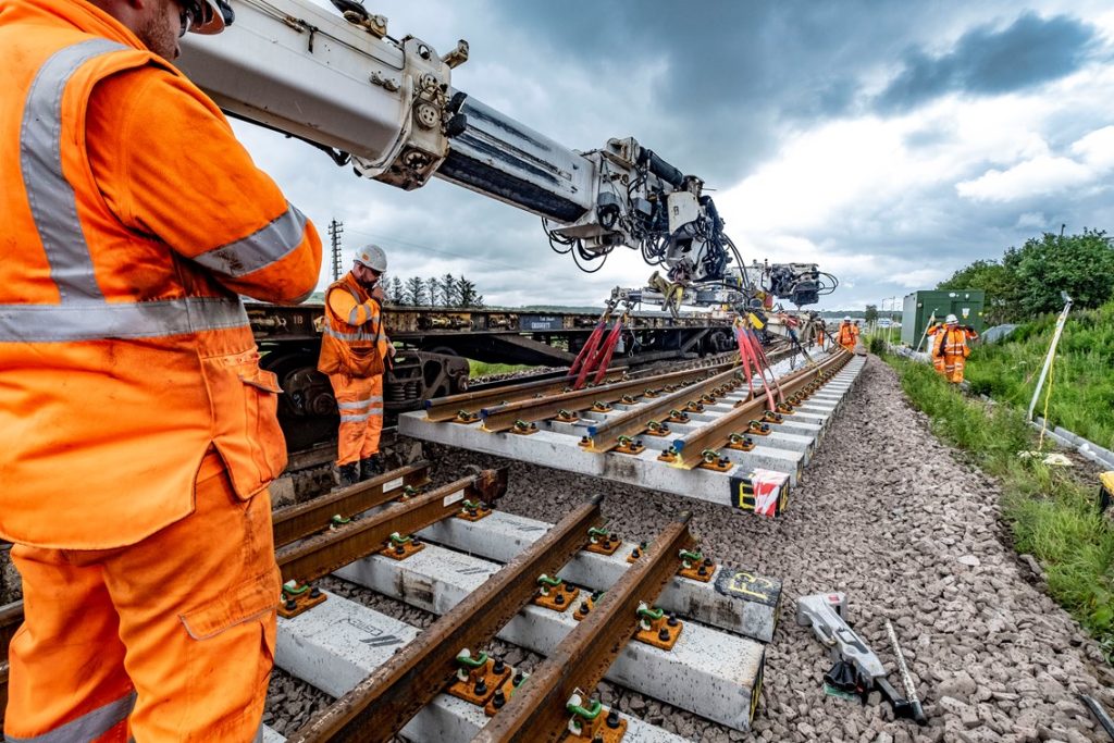 Network Rail completes 610 railway upgrade projects costing £73M over ...