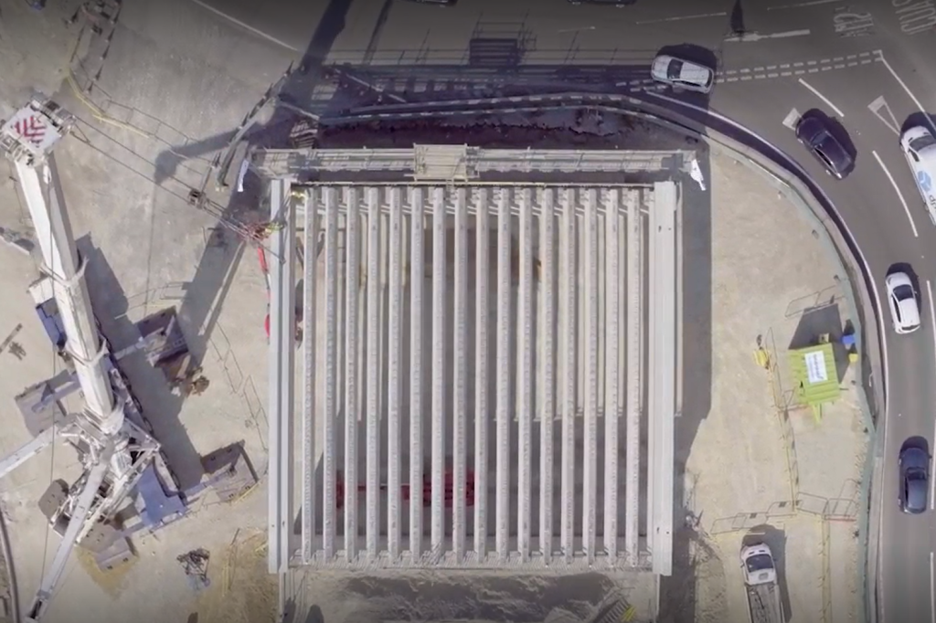 Beam lift completed on £100M M2 junction 5 Stockbury Flyover ...