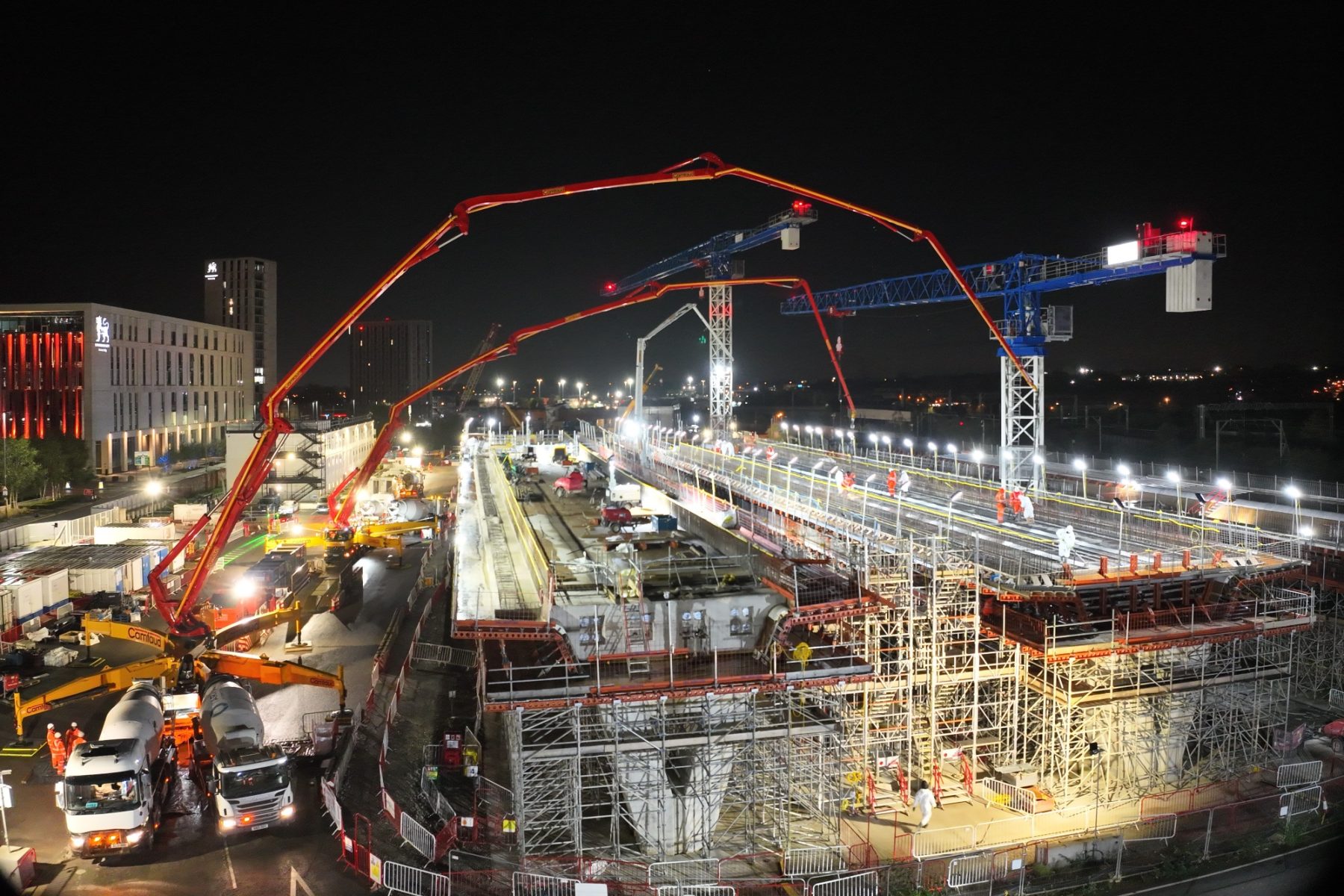 New images reveal progress on HS2’s forked Curzon Viaduct in Birmingham ...