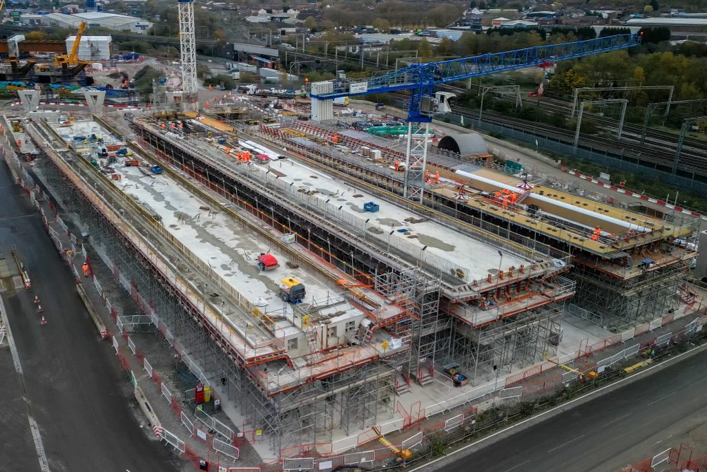 New images reveal progress on HS2’s forked Curzon Viaduct in Birmingham ...