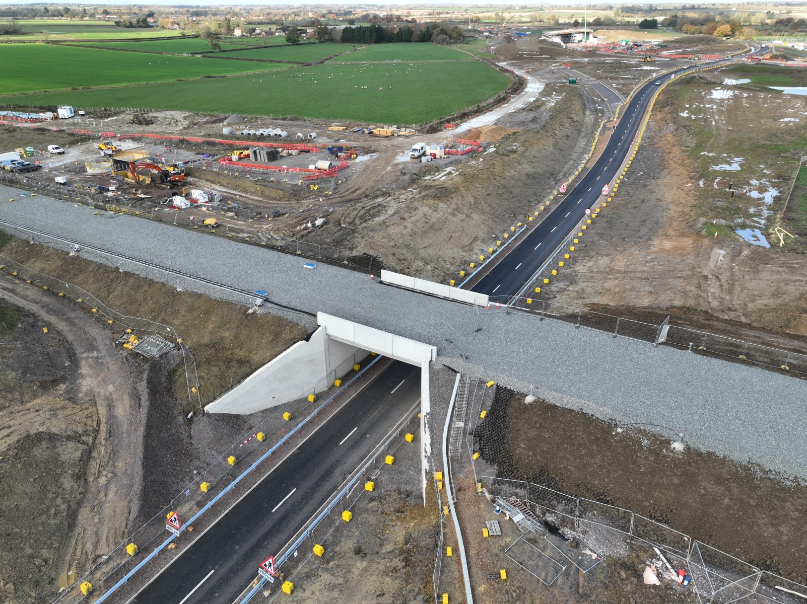 HS2 completes East West Rail civils works at Calvert | New Civil Engineer