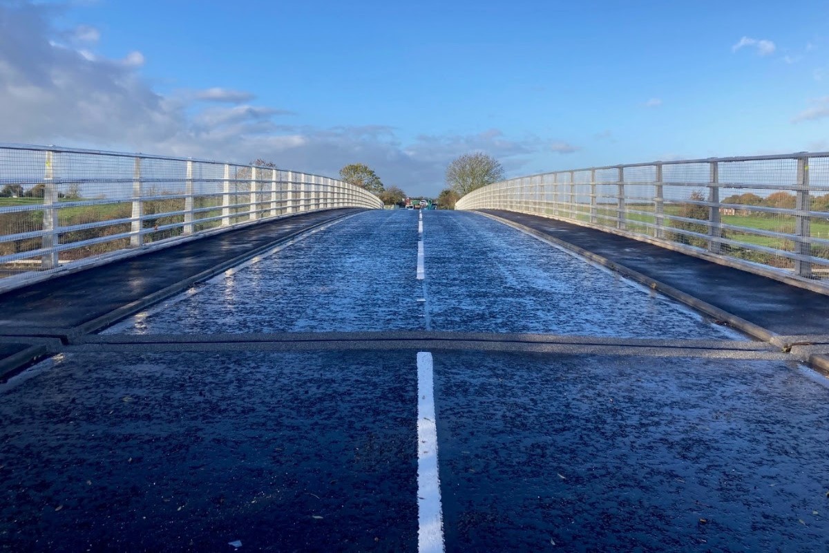 M5 bridge refurbishment completes a month early | New Civil Engineer
