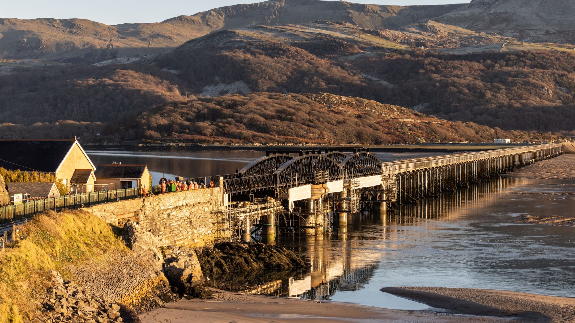 Barmouth Viaduct officially reopened to rail services after four-year ...