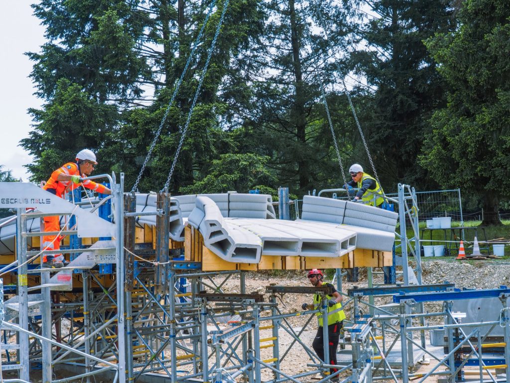 3D-printed concrete masonry bridge made of recycled materials revealed ...
