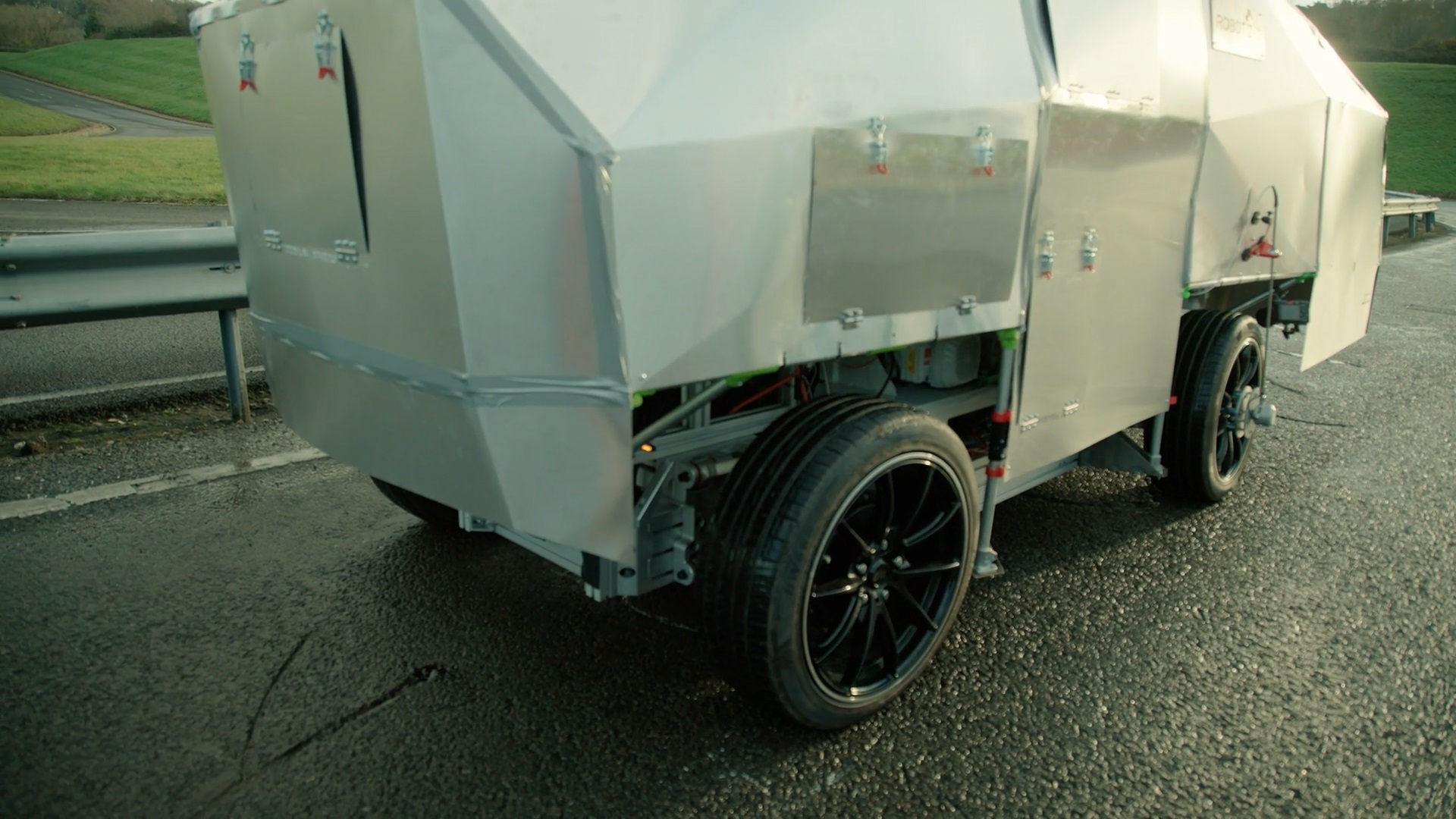 Autonomous pothole fixing robot to be tested on Hertfordshire roads ...