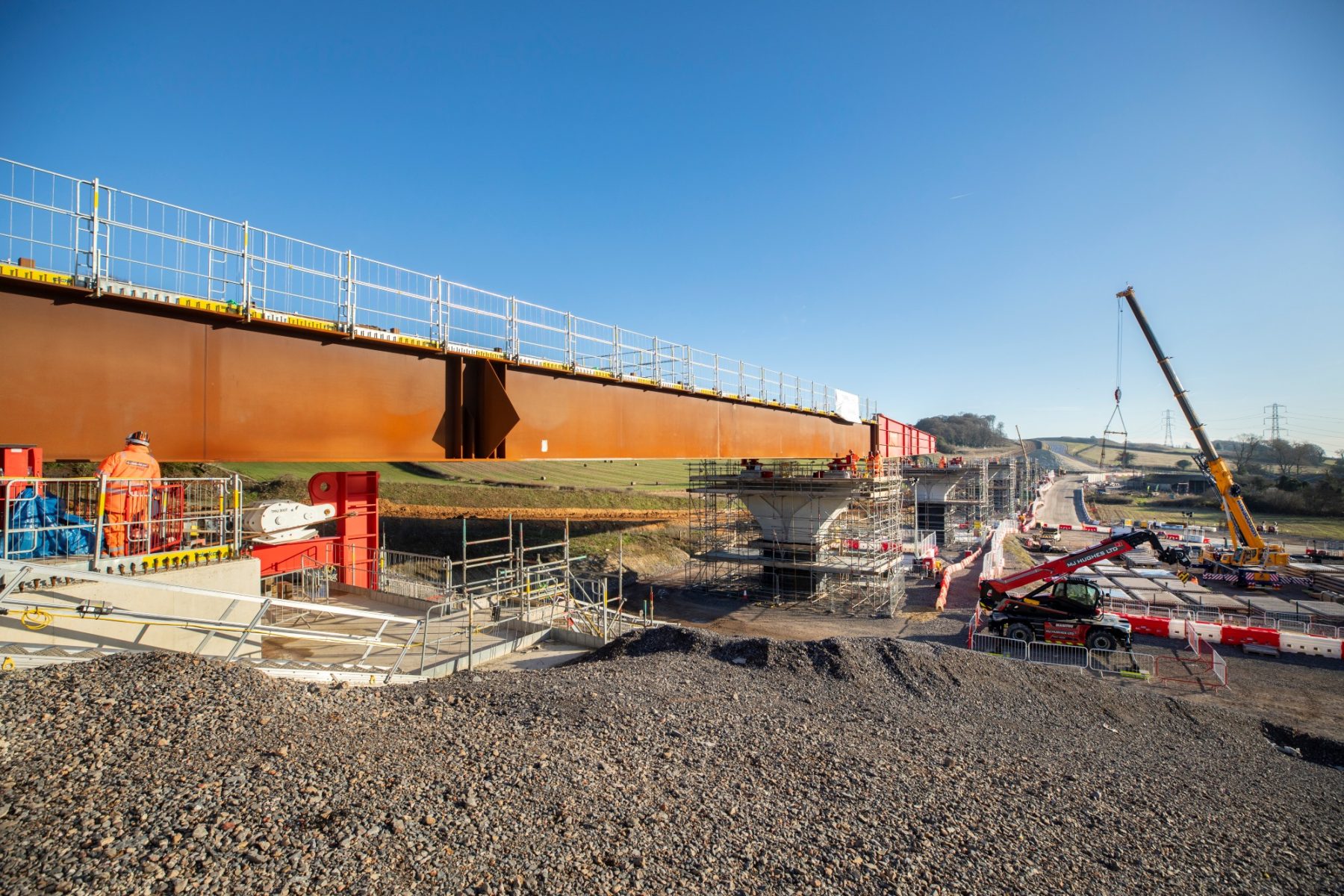 HS2 starts year-long slide of 450m ‘double composite’ bridge deck for ...