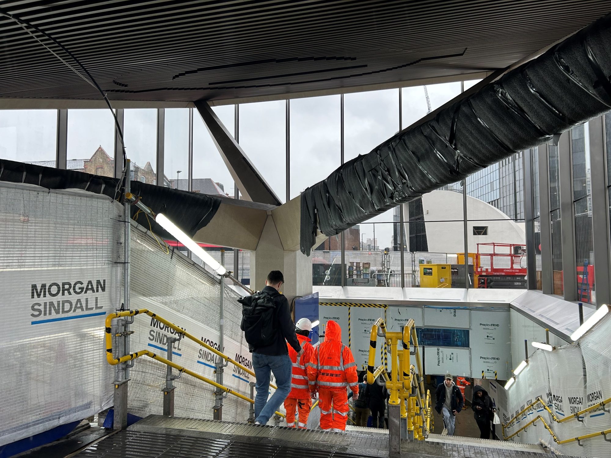 TfL expects £132M Old Street station upgrade to be finalised by June ...
