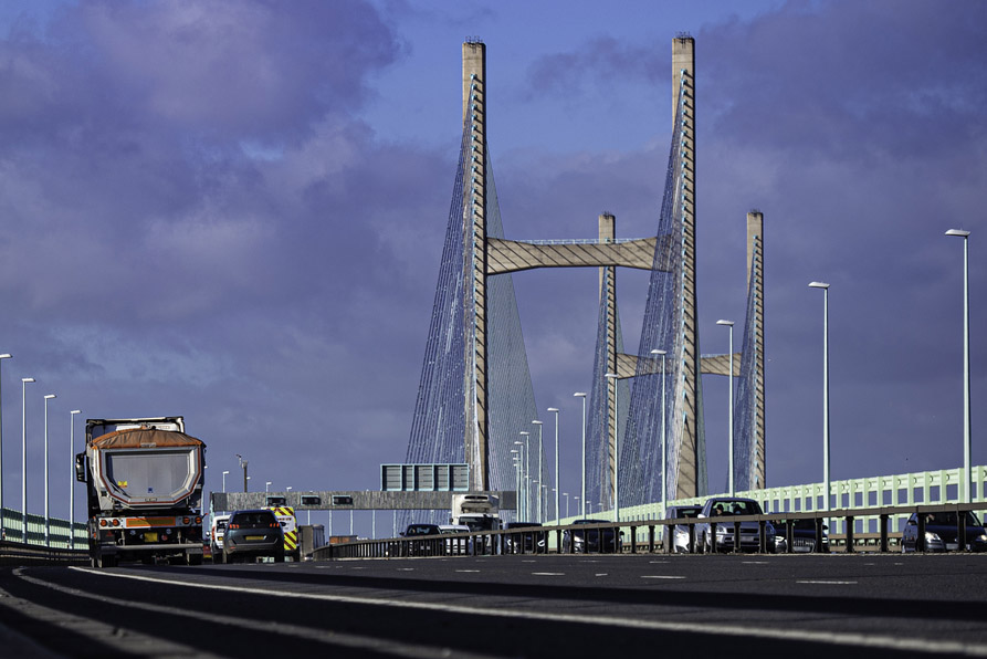 National Highways’ wind tunnel tests for Prince of Wales Bridge barrier ...