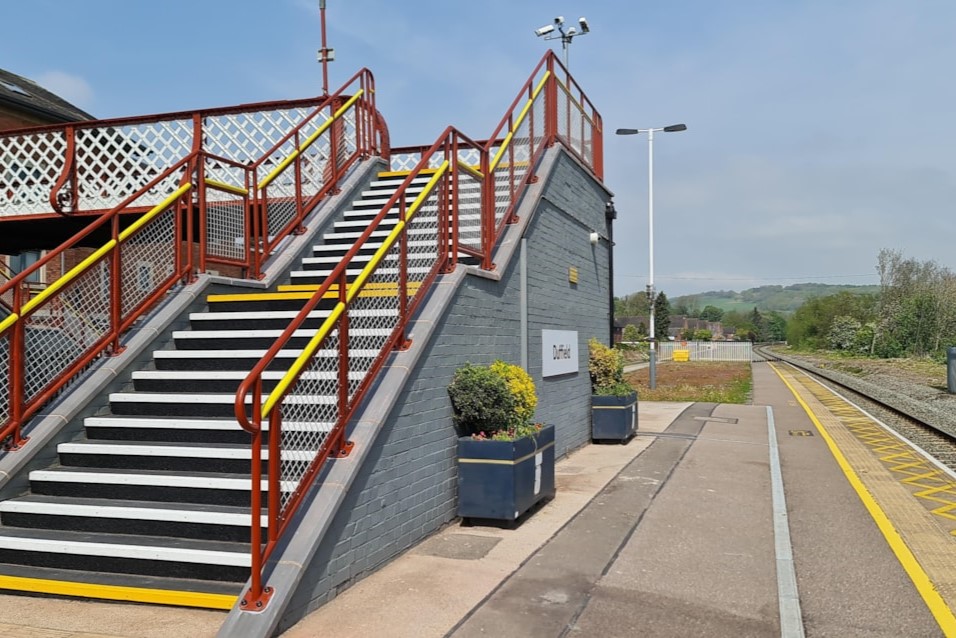 Network Rail unveils restored heritage footbridge in Derbyshire | New ...