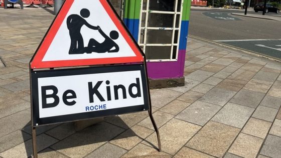 Civils firm puts 'be kind' twist on classic roadworks sign | New Civil ...
