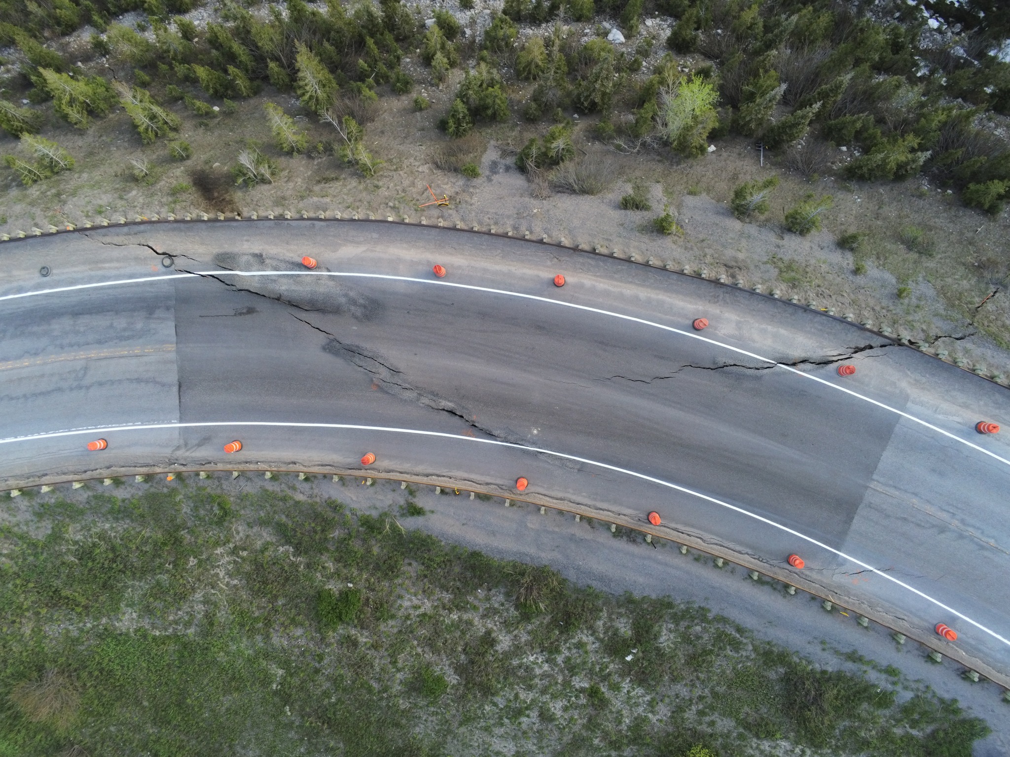 Mountain pass in Wyoming suffers ‘catastrophic’ collapse and mudslides ...