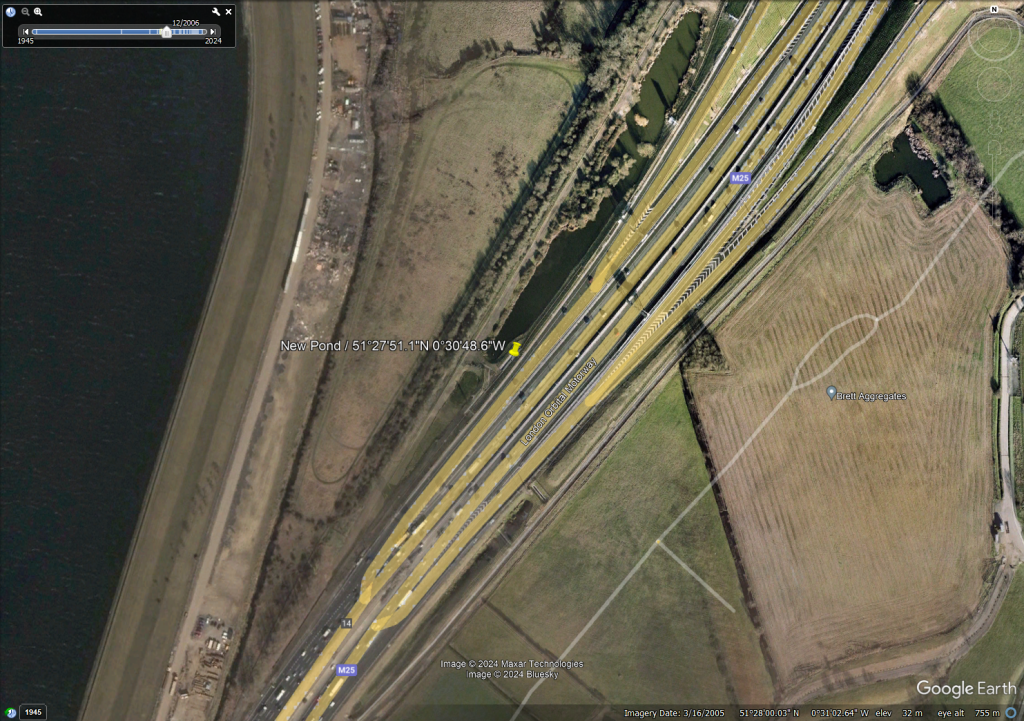 Mapped: Aerial imagery shows M25 runoff ponds have not been maintained ...