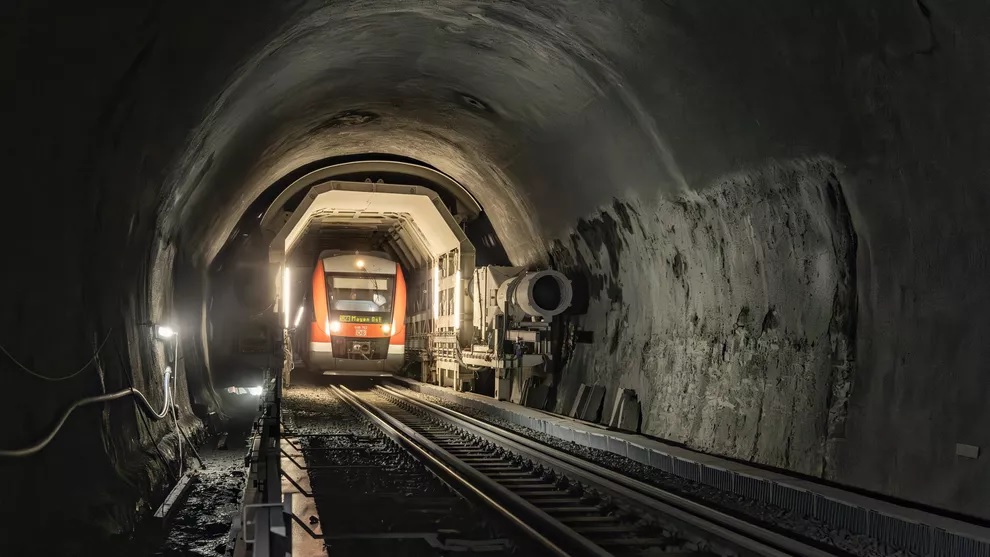 Herrenknecht tunnel enlargement system used on live railway in Germany ...