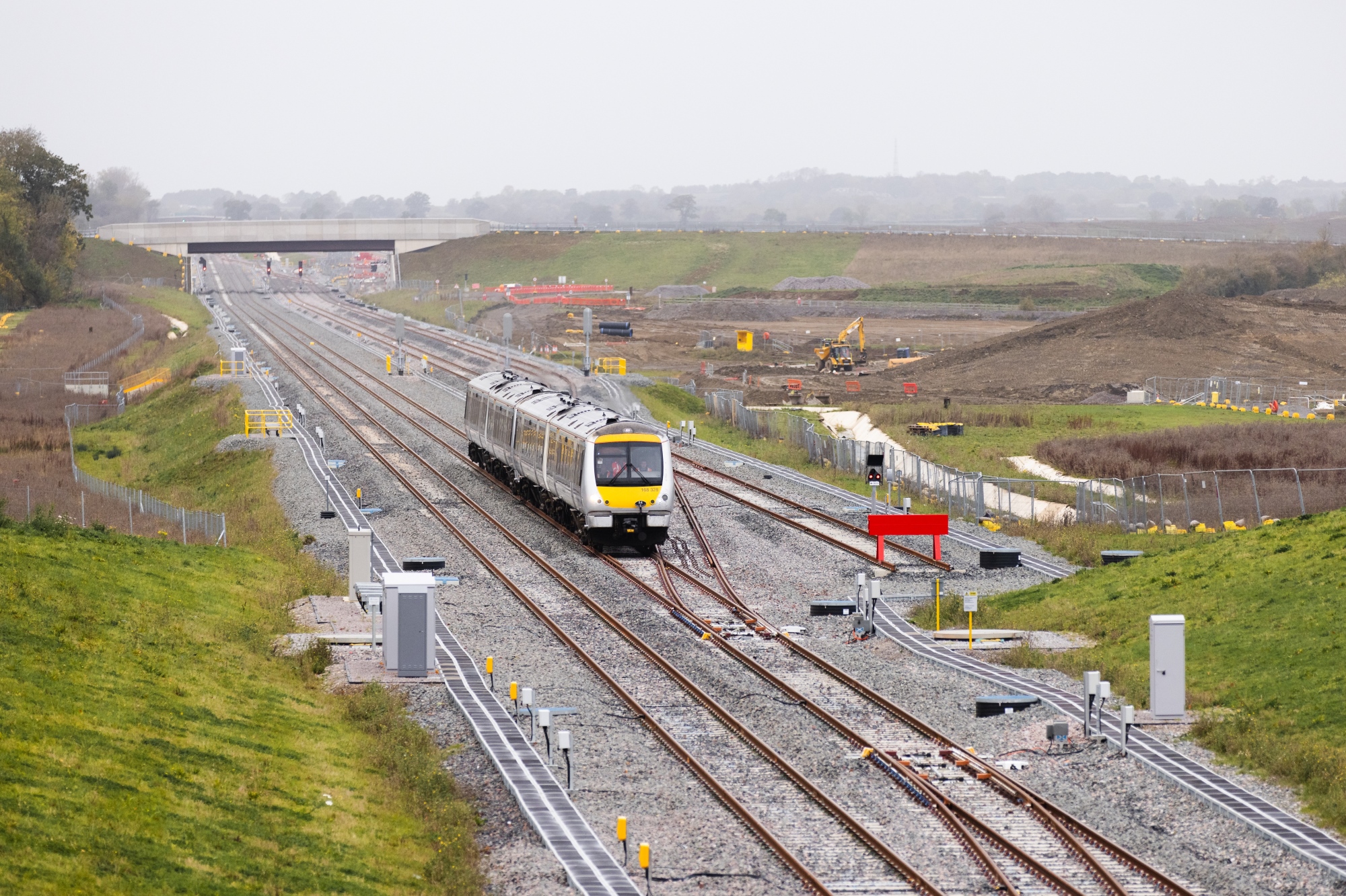 East West Rail | First test train runs between Oxford and Milton Keynes ...