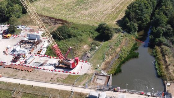 First 12.5t flood gate installed in milestone for £21M Leigh flood ...
