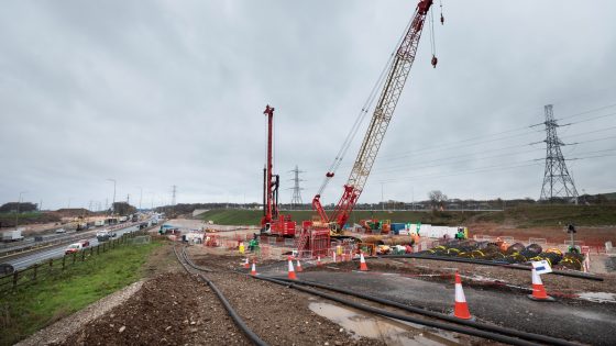 HS2 | First stage of works on bridge to take line over M42 complete ...