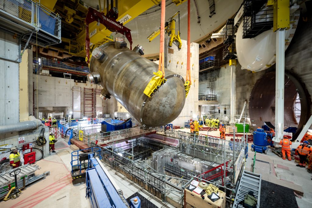 Watch: First 500t reactor pressure vessel installed at Hinkley Point C ...