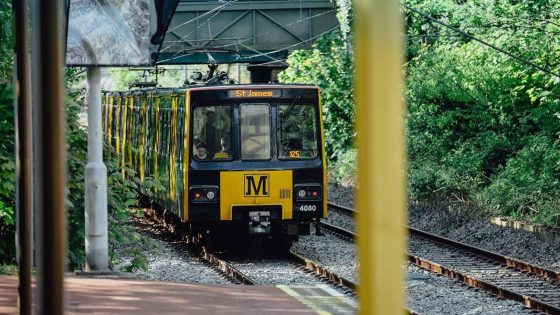 Contract awarded for refurbishment of Tyne and Wear Metro traction ...