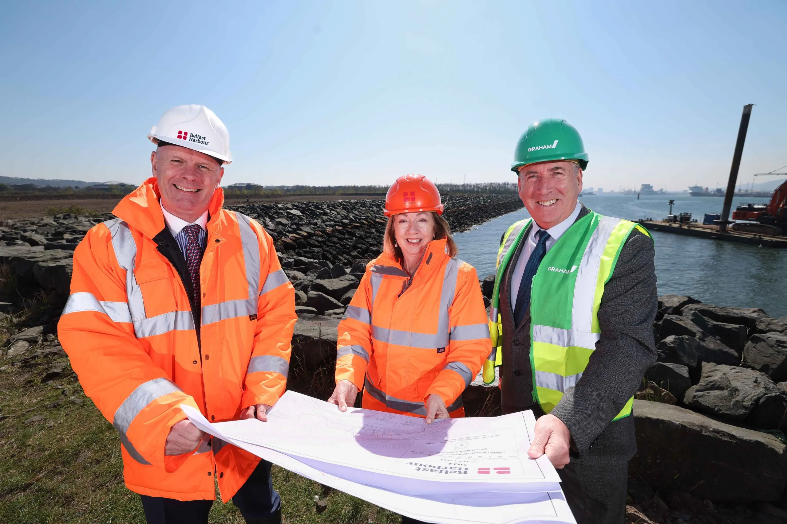 What is berth? Definition for berth in construction & building ...