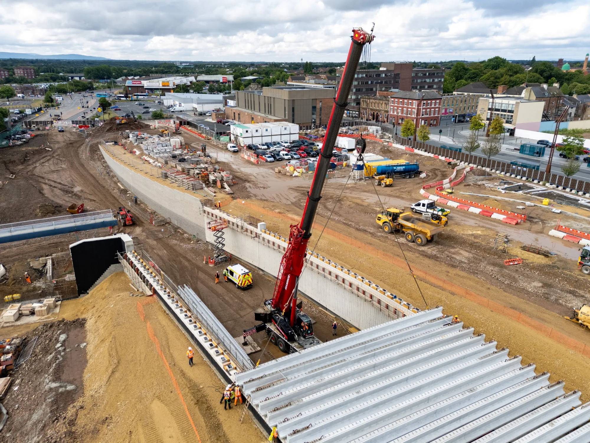 55m-wide land bridge takes shape at £23M Stockton Waterfront urban park ...