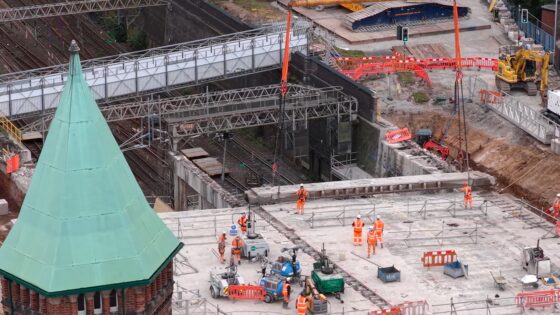 £20M Stockport roundabout bridge replacement on track with removal of ...