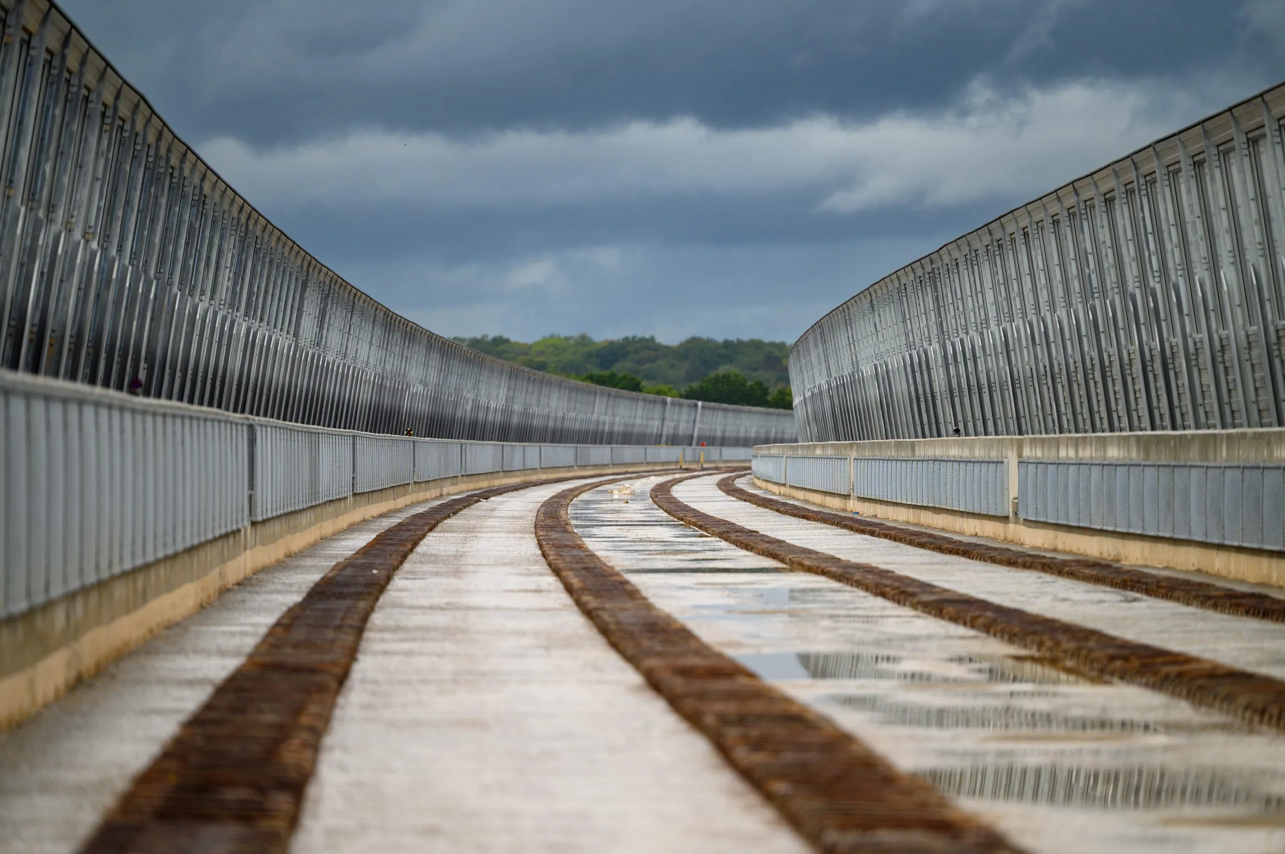 HS2: Align JV fully completes Colne Valley Viaduct, the UK's new ...