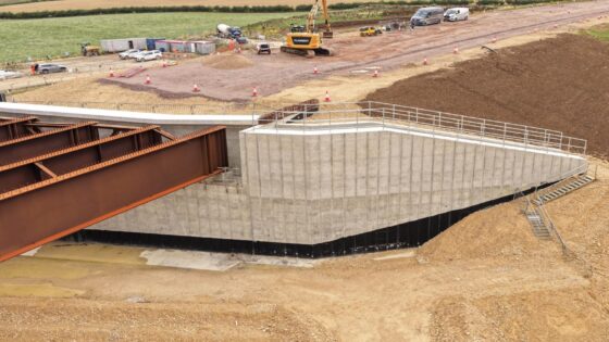 £168M Grantham Southern Relief Road opening delayed again as bridge ...