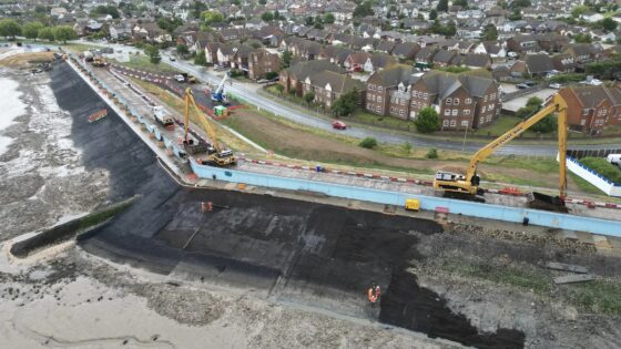 99.6% landfill diversion on major London tidal defence heralds ...