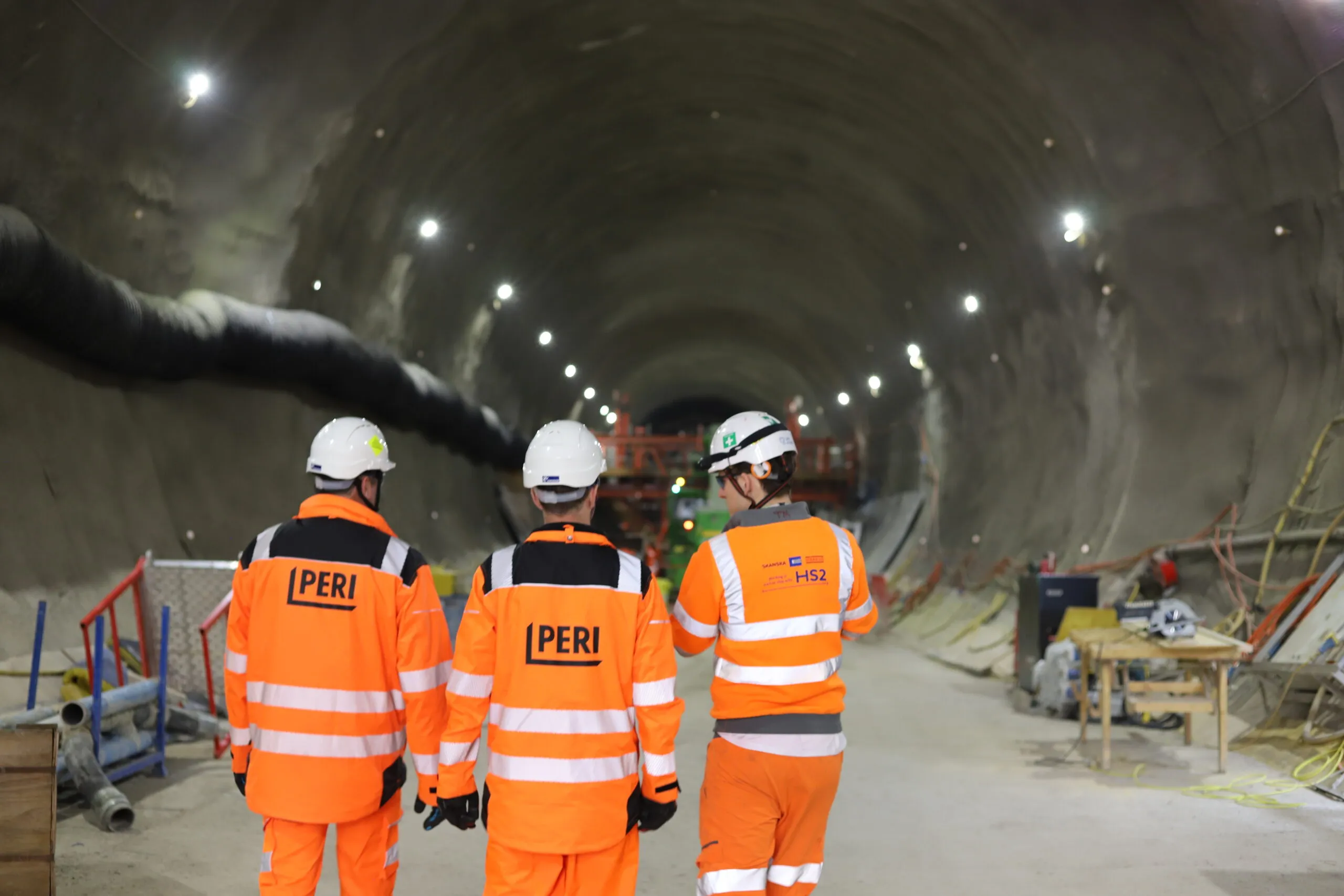 Peri's bespoke travelling formwork gantry that enabled construction of ...