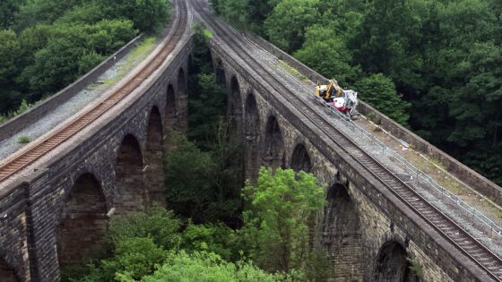 Voids on piers demand unique solutions for Victorian railway viaduct ...